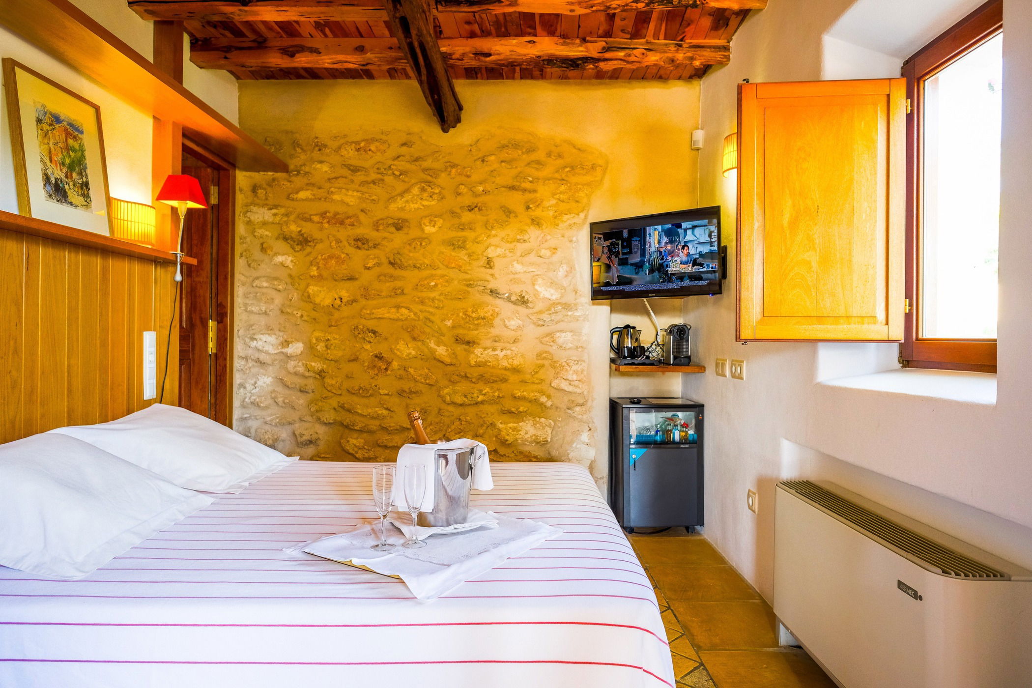 Rural rooms in Ibiza | Can Lluc Hotel